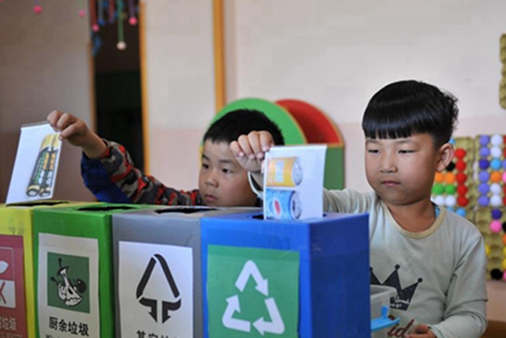 Shanghai Releases Action Plan on Garbage Sorting-- Beijing Review Shanghai Releases Action Plan on Garbage Sorting-- Beijing Review